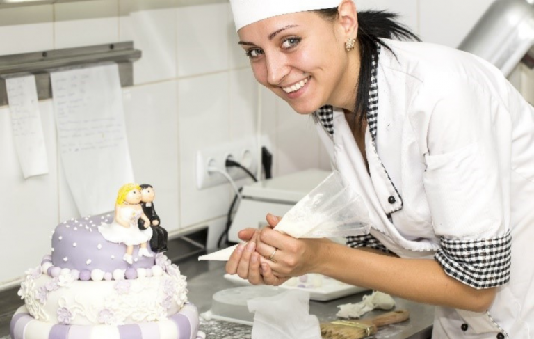 Baking and Pastry Training in Michigan | Dorsey Culinary Academy